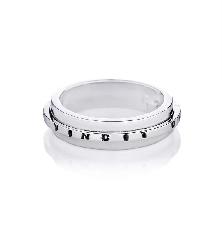 Nordic Fusion | Efva Attling Amor Vincit Omnia Edge Ring – Nordic Fusion Store